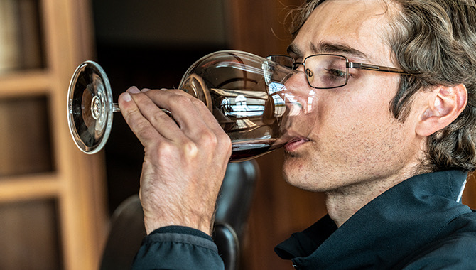 How to Improve and Cleanse Your Wine Palate | King Estate Winery